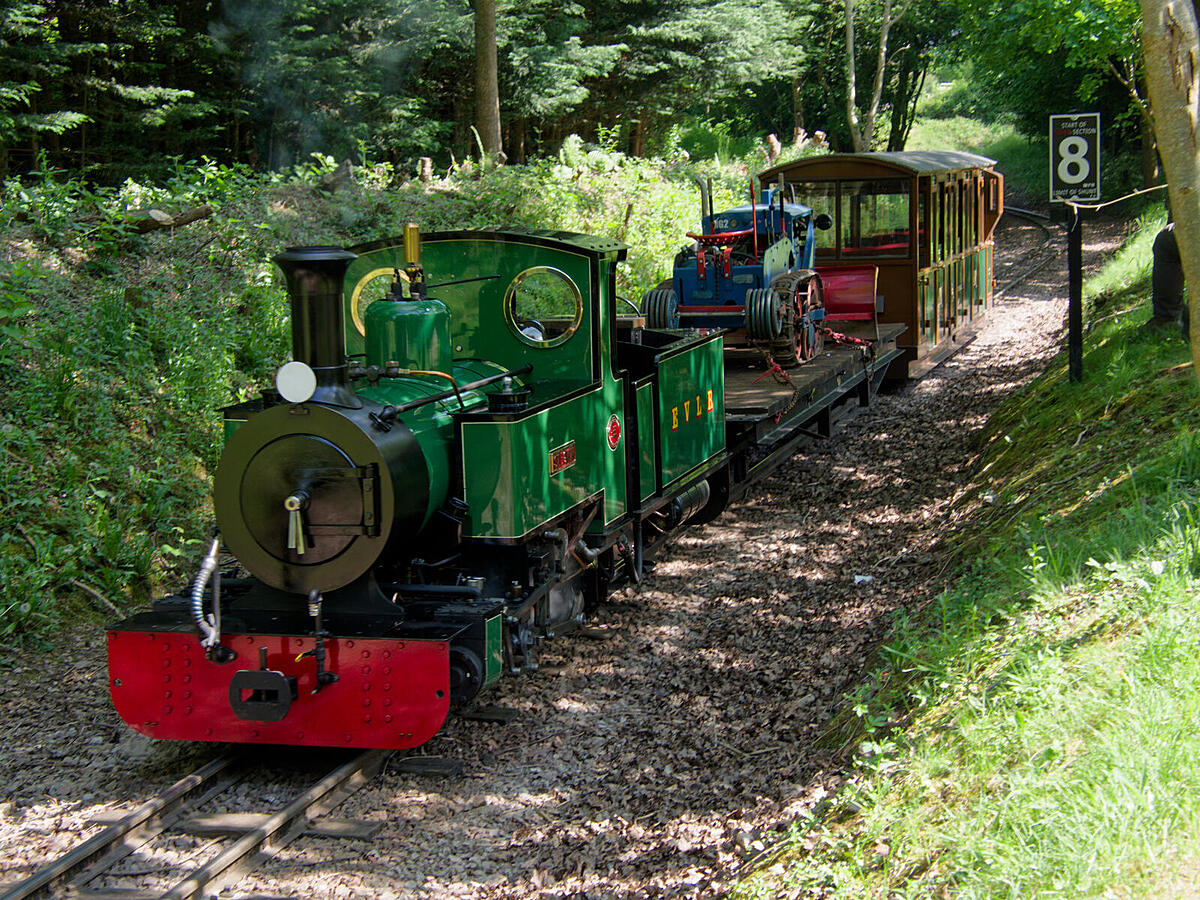 Perrygrove Railway - Olympus UK E-System User Group
