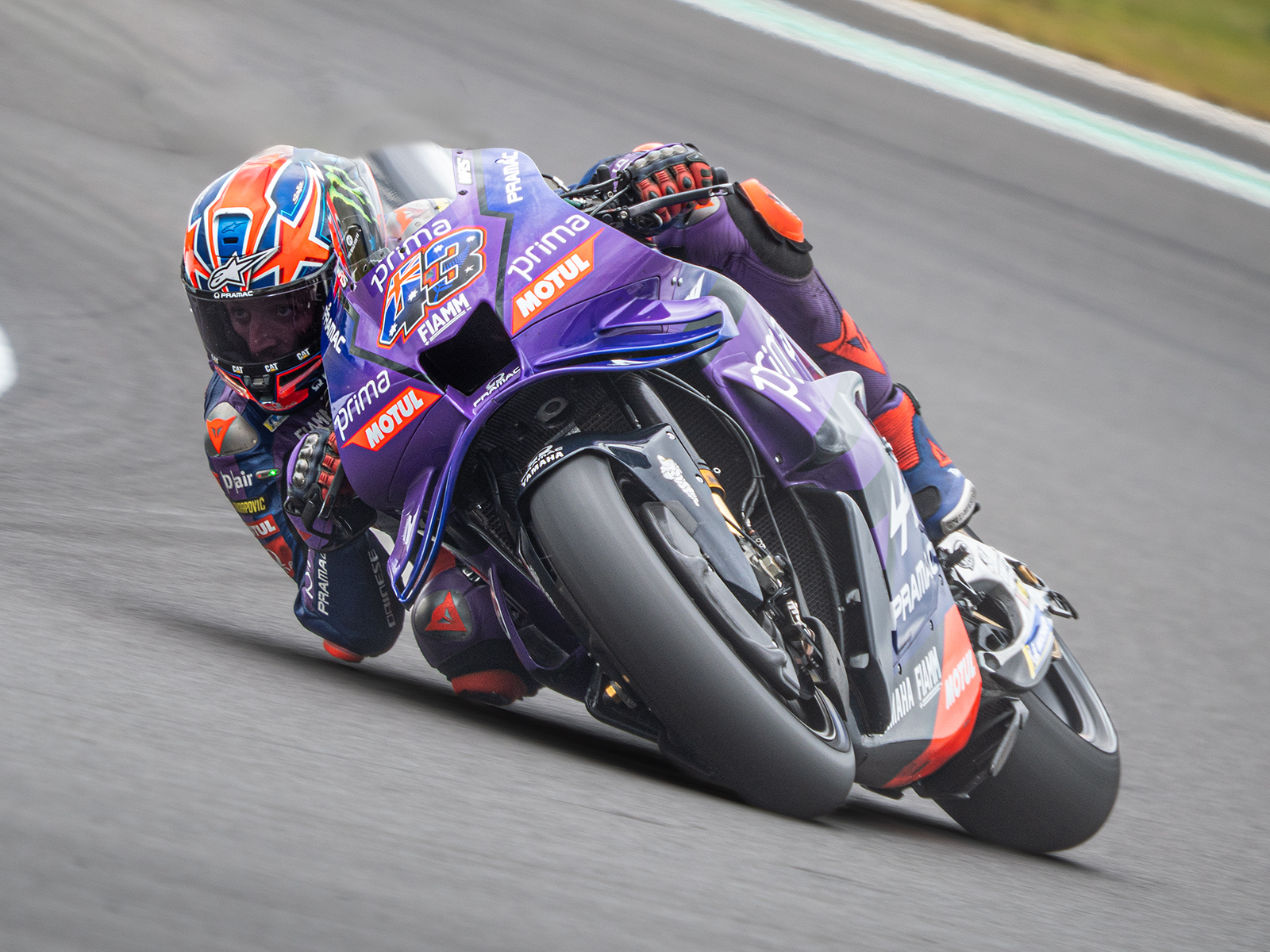 Moto GP Silverstone - Olympus UK E-System User Group